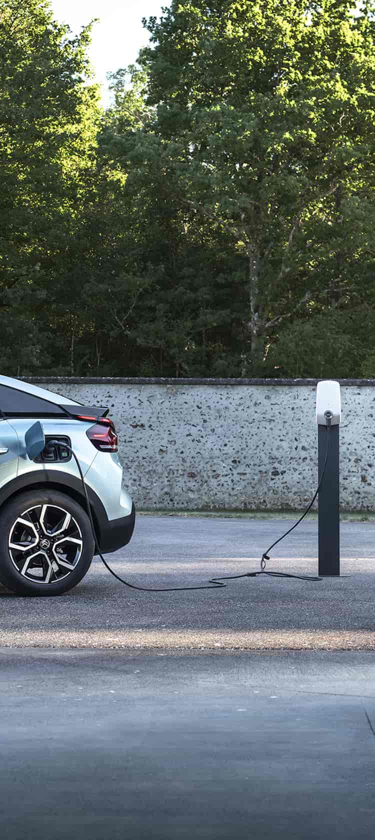 Citroën Electric Vehicle Charging | Electric and plug-in hybrid cars