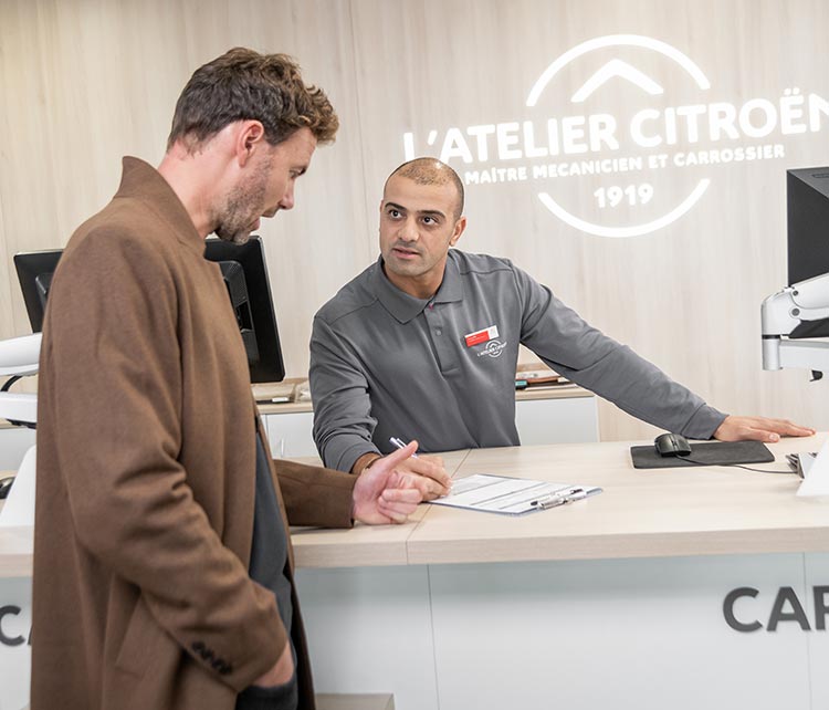 Maintenance of your plug-in hybrid car | Citroën servicing